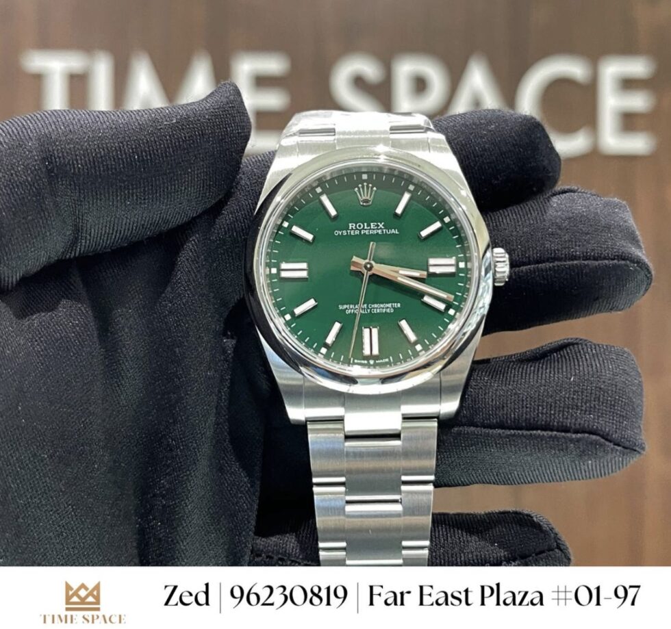 BRAND NEW Rolex Oyster Perpetual 124300 Green dial 41mm | Time Space